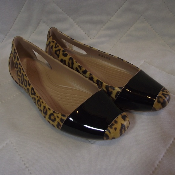 CROCS | Shoes | Crocs Leaopard Print Ballet Flats | Poshmark